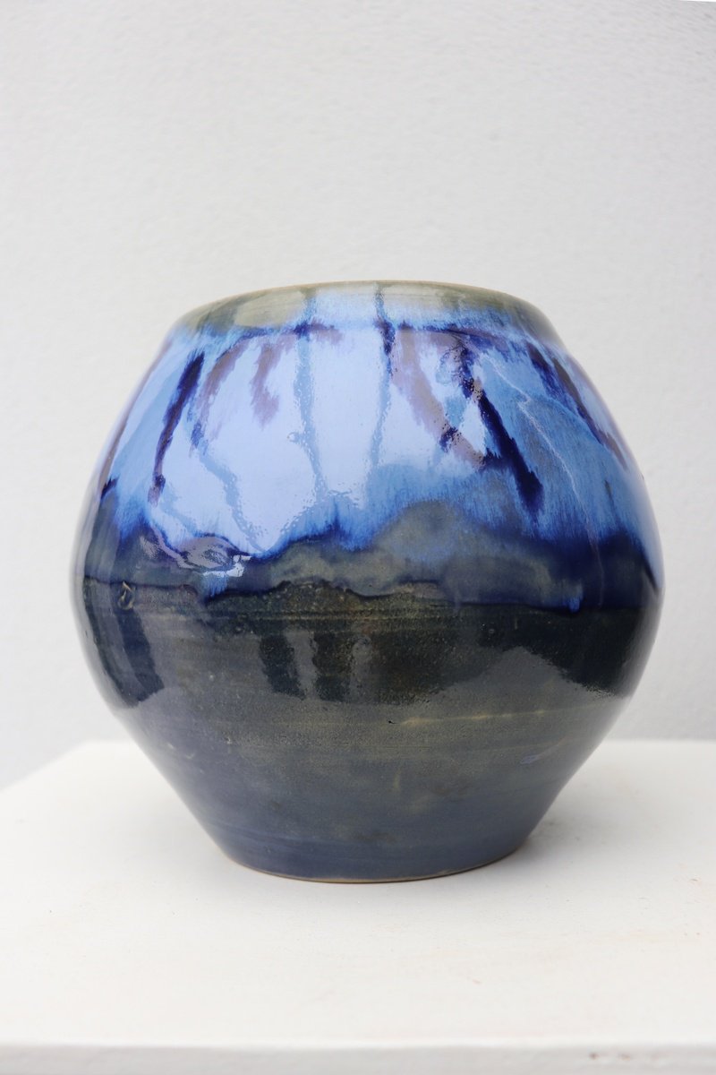 Blue Moonjar vessel Clay sculpture: Koen Lybaert | Artfinder
