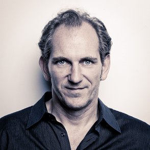 Sven Pfrommer - About Sven Pfrommer, Biography, Exhibitions and More ...