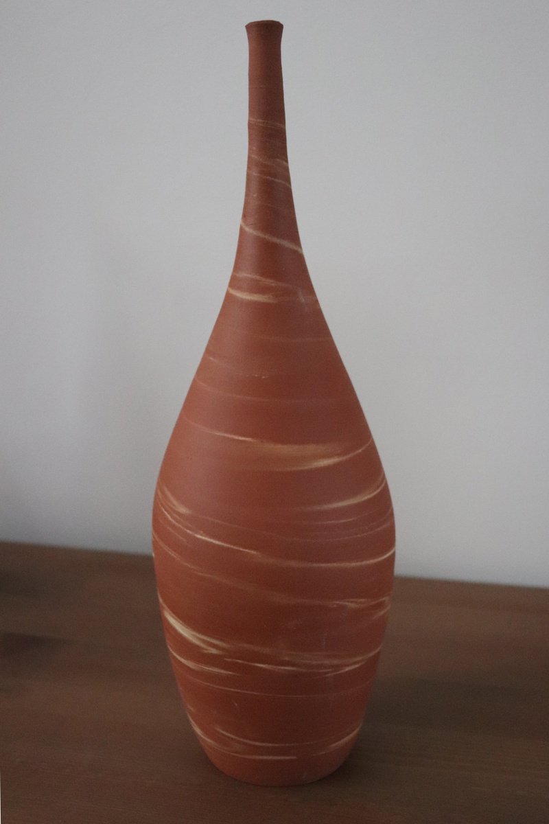 Red large vessel Clay sculpture: Koen Lybaert | Artfinder